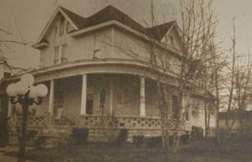 Whispers Estate - Paranormal Investigators of Milwaukee